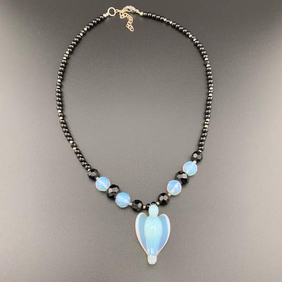 Lee Sands | Accessories | Vintage Lee Sands Iridescent Angel Black Onyx ...